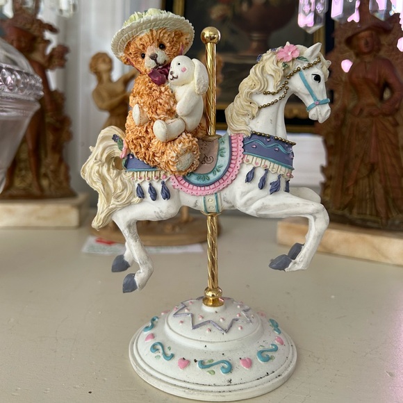 Accents | Vintage Bainbridge Bears Patricia Friend Carousel Magic Teddy ...